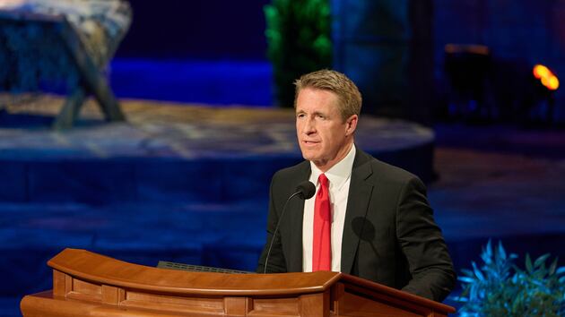 President Farnes speaks at First Presidency Christmas Devotional ...